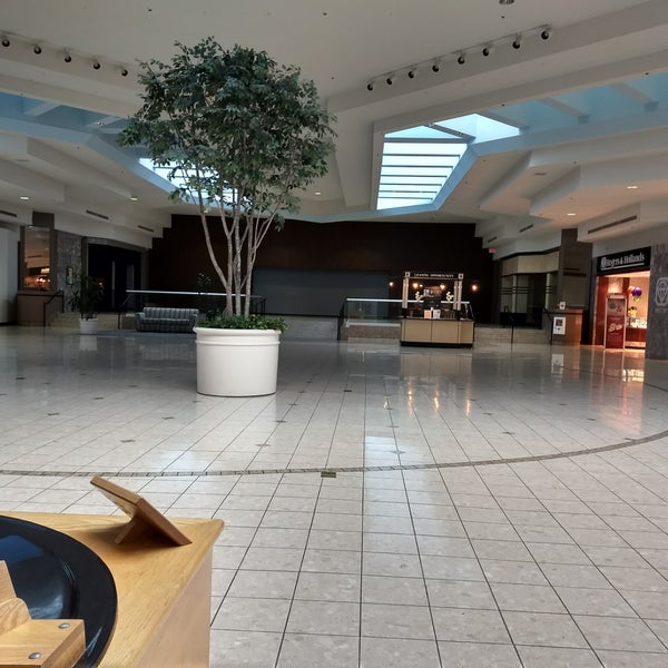 Photos at Lakeview Square Mall - Shopping Mall in Battle Creek
