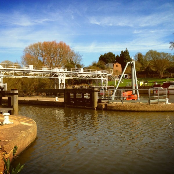 Photos at East Farleigh Railway Station (EFL) - Train Station