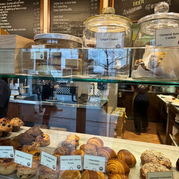 Cafe Villaggio - Coal Harbour - 1506 Coal Harbour Quay