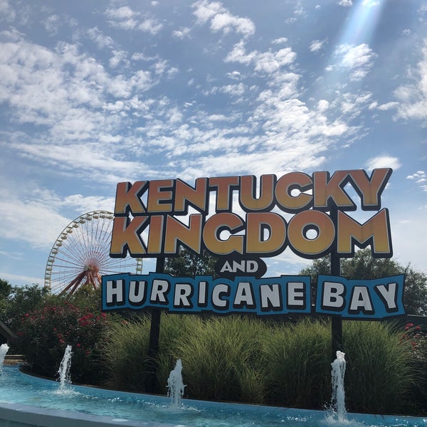 Kentucky Kingdom - Amusement Park in Louisville