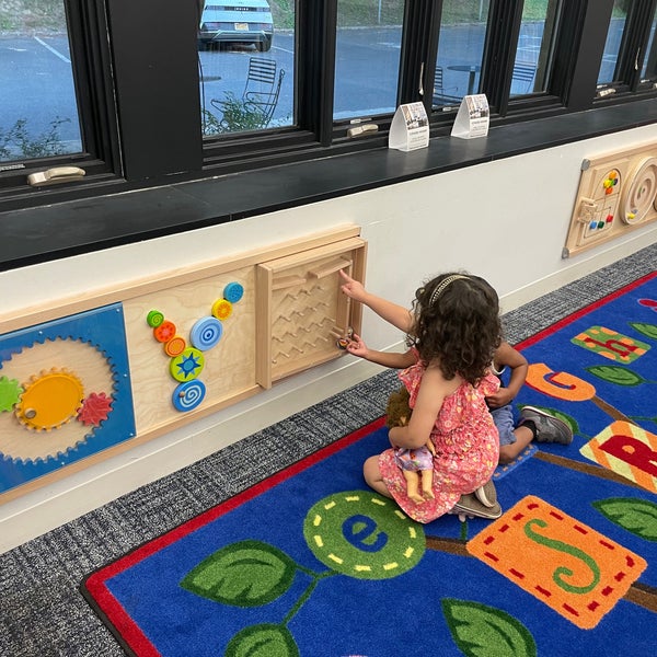 Scarsdale Public Library - Library