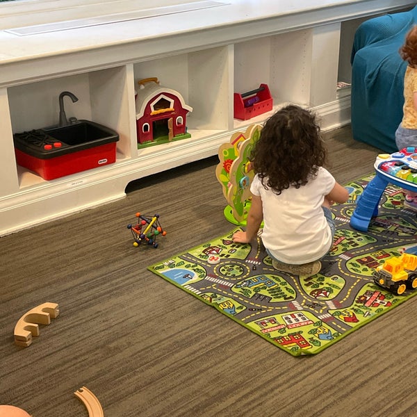 Bronxville Public Library - 201 Pondfield Rd