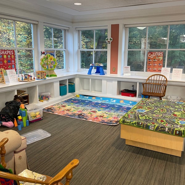 Bronxville Public Library - 201 Pondfield Rd