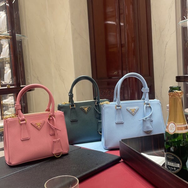 Photos at Prada - Duomo - Milano, Lombardia