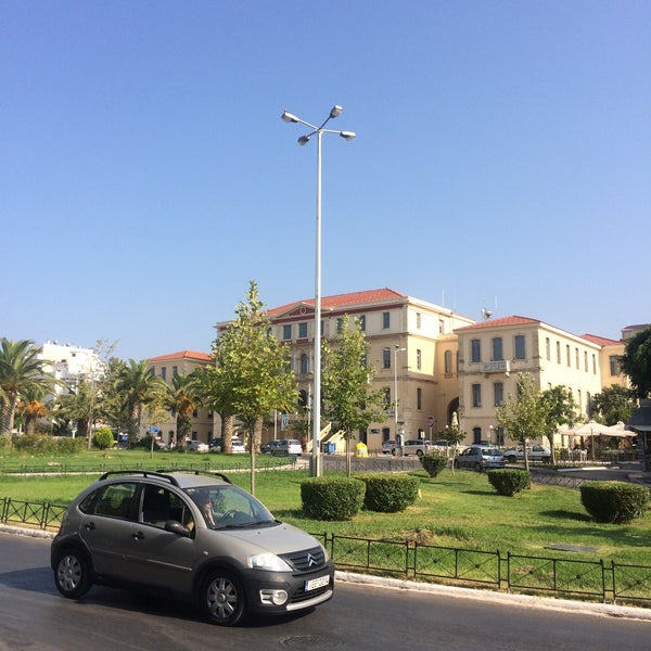 Πλατεία Δικαστηρίων - Χανιά, Χανιά