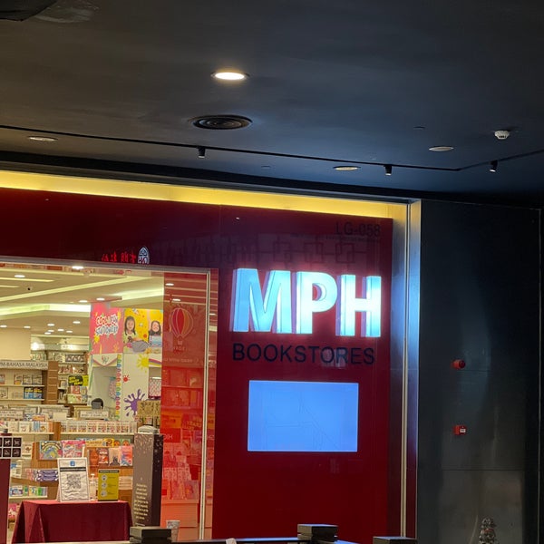 MPH Bookstore - 55 tips from 8788 visitors