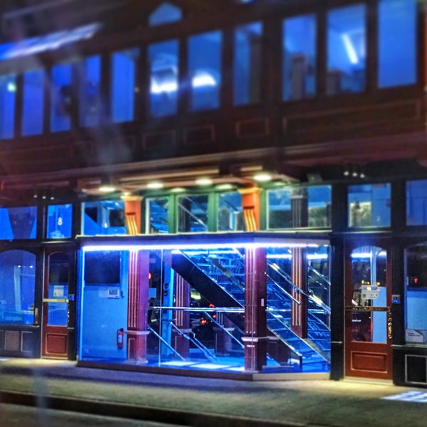 Sam Kee Building - Downtown Vancouver - 2 tips from 79 visitors