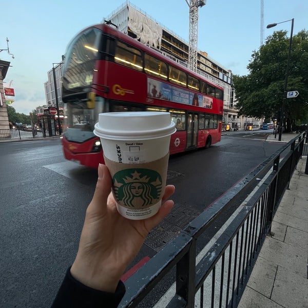 Starbucks - Victoria, Greater London