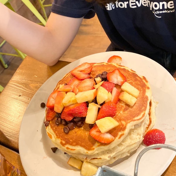 Sweet Sue's - 49 Main St