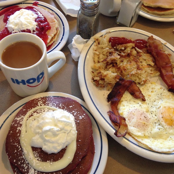 IHOP - Breakfast Spot