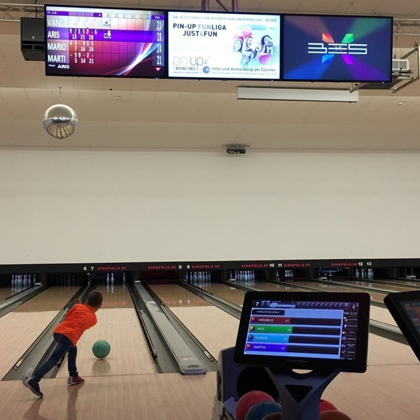 PinUp Bowling - Bowling Alley in Bornheim