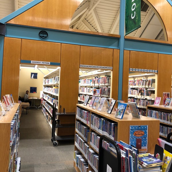 Unionville Public Library - Library in Unionville