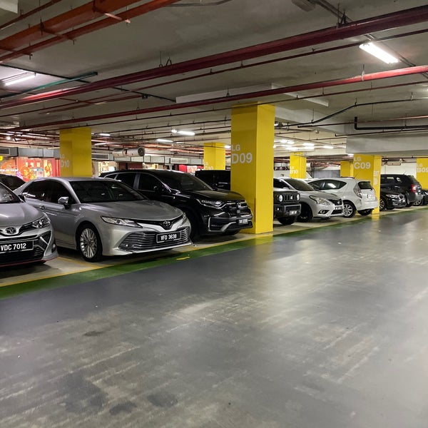 Main Place - USJ 21 - 89 tips from 15871 visitors