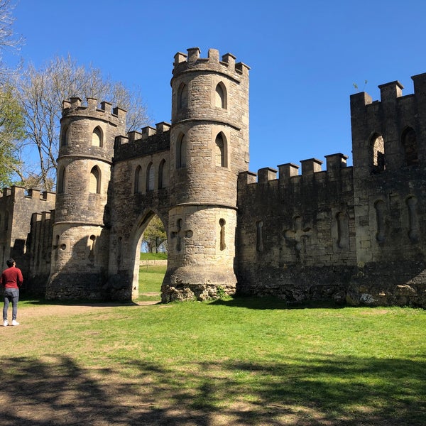 Sham Castle - Scenic Lookout in Bath