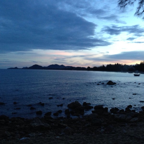 Rocky Point Resort @ ประจวบคีรีขันธ์