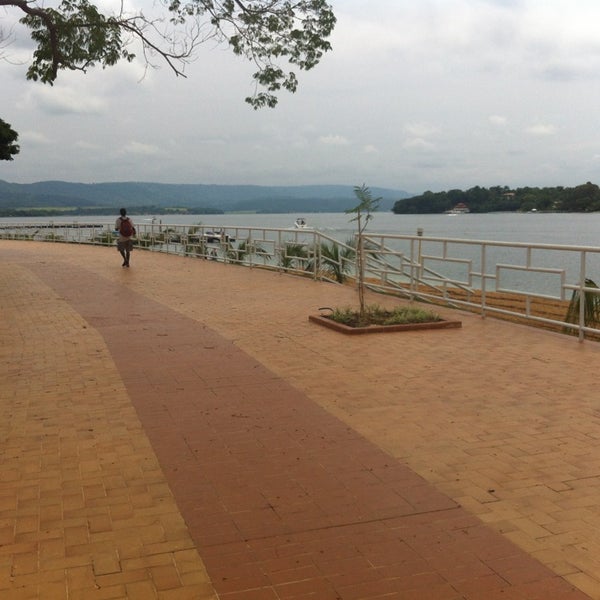 Lago Represa de Jaguara - Boat or Ferry in Rifaina, SP