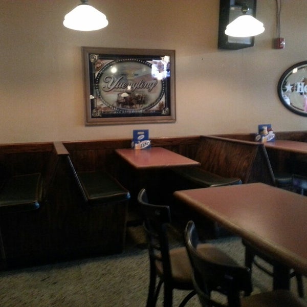 Courthouse Tavern (Now Closed) - Bar in Fifth and Forbes Corridor