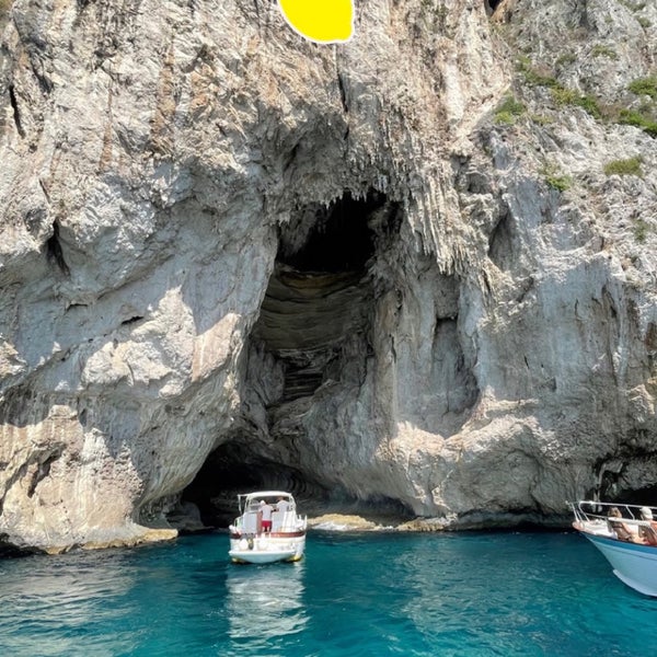 Grotta Bianca - Cave in Capri