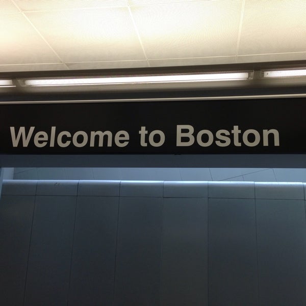 Photos at Boston Logan International Airport (BOS) - Airport in ...