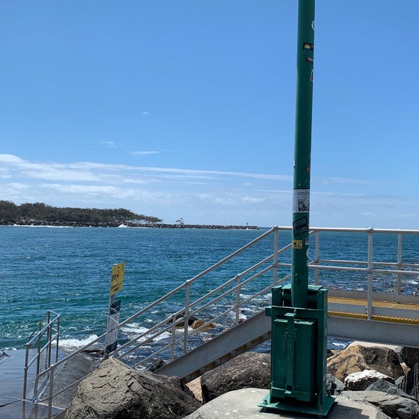 Gold Coast Seaway - Main Beach, QLD