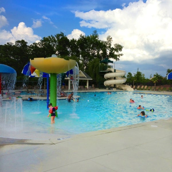 Twin Lakes Clubhouse and Pool - Cary, NC