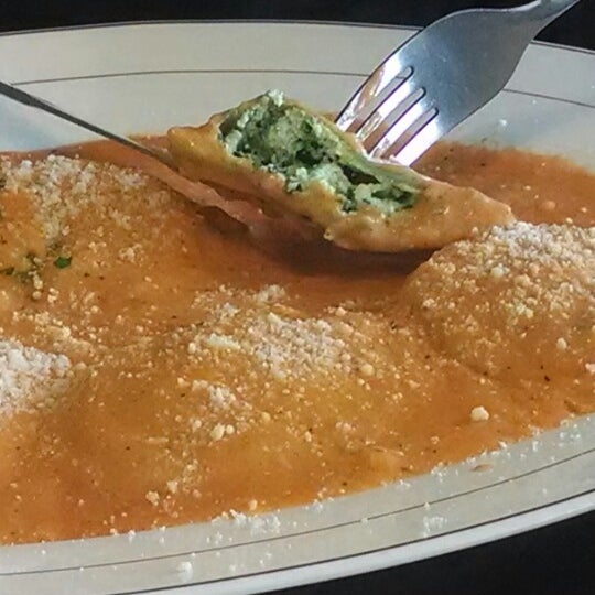 Lubrano's Italian Restaurant (Now Closed) - 101 Keybridge Dr #500