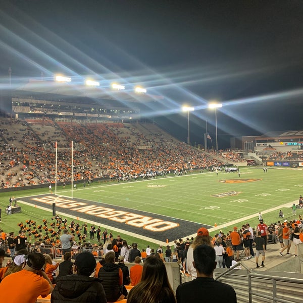 Reser Stadium - 660 SW 26th St
