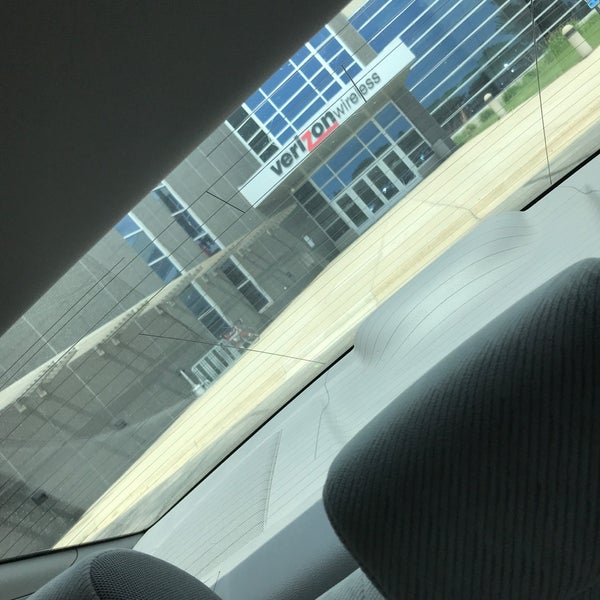 Verizon Wireless Call Center - Structure