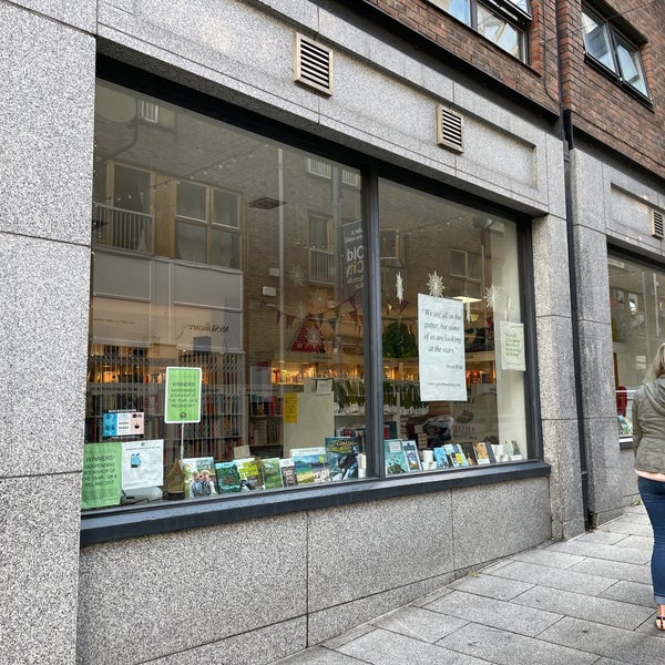 The Gutter Bookshop - 15 tips from 329 visitors
