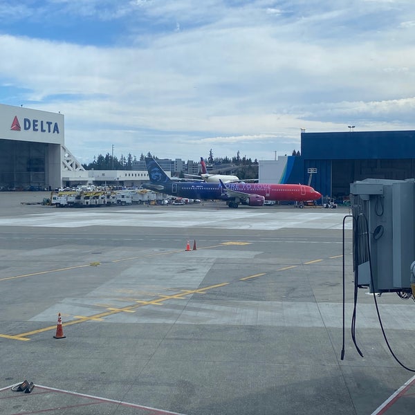 Gate S2 - 2 tips from 1314 visitors