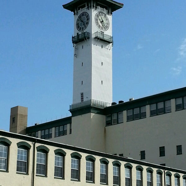 Grundy Clock Tower - Building