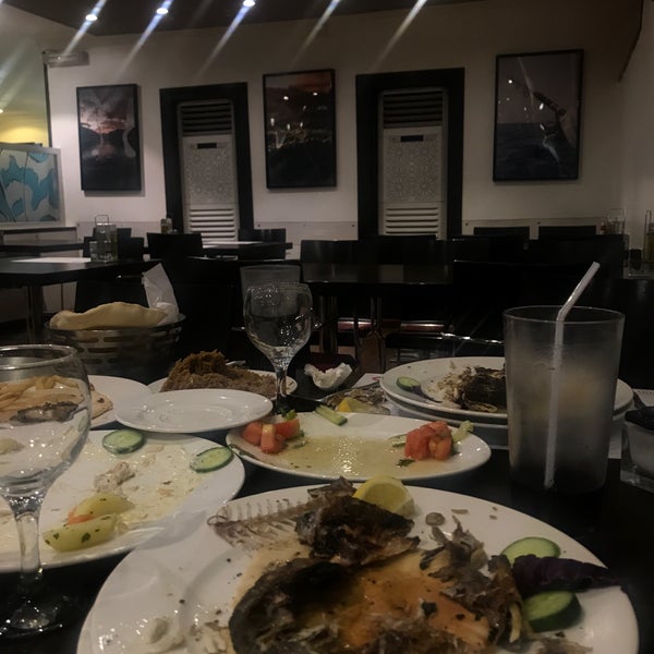 Amo Hamza (عمو حمزة) - Seafood Restaurant in المربع