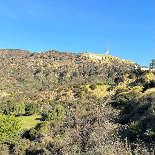 Hollywood Sign Vista Point - Scenic Lookout in West Hollywood