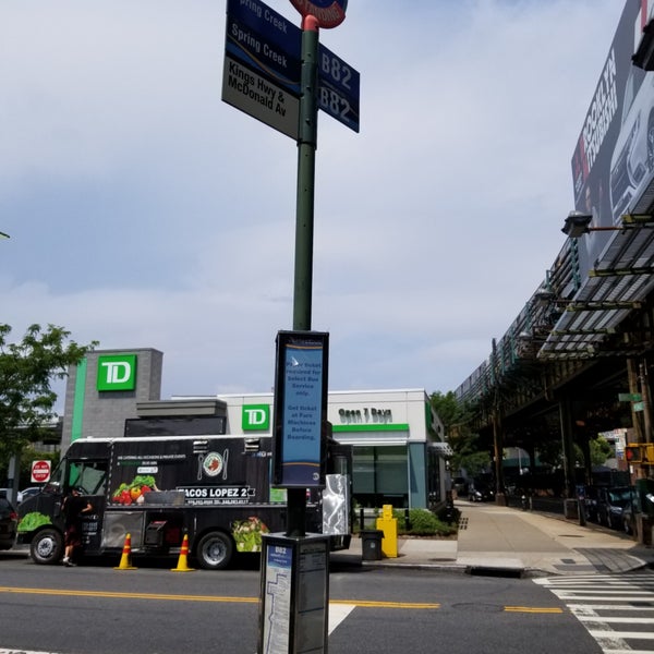MTA - McDonald Avenue (B82/B82LTD) - Gravesend - Brooklyn, NY