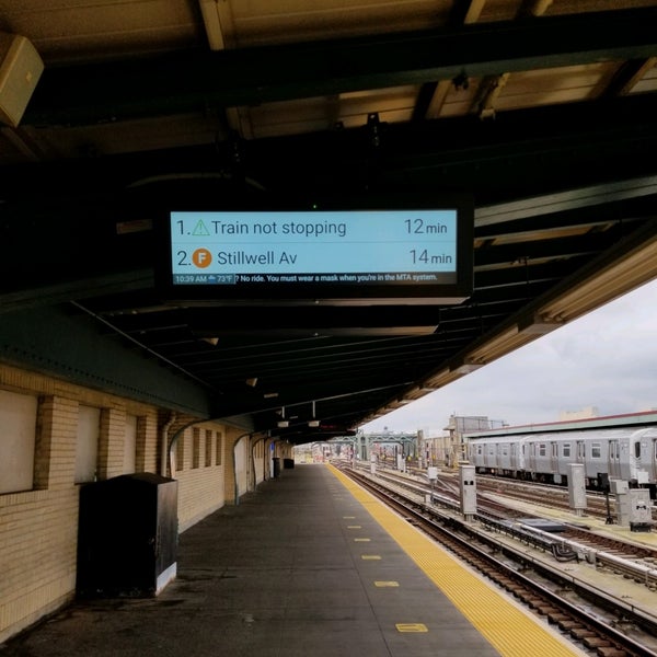 Photos at MTA Subway - 4th Ave/9th St (F/G/R) - Metro Station in Gowanus