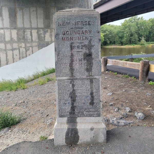 New York / Pennsylvania / New Jersey Border - 6 tips from 3756 visitors