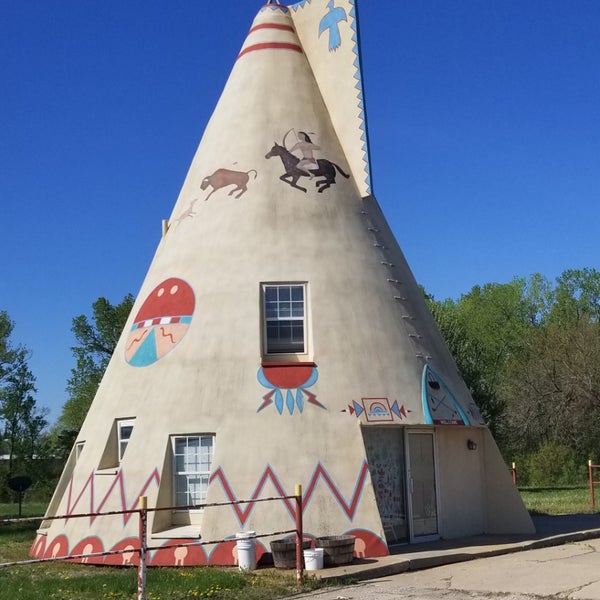 The Teepee - Bar