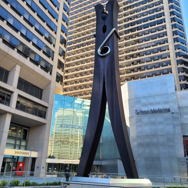 Philadelphia Giant Clothespin