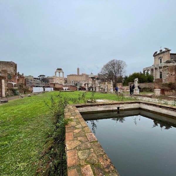 Atrium Vestae | House of the Vestal Virgins - 6 tips