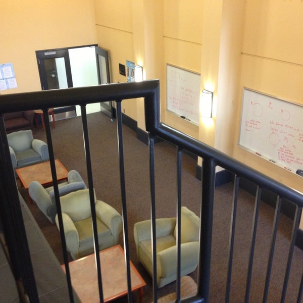 Thackeray Hall - North Oakland - Thackeray St