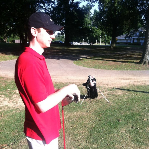 Riverside Golf - Golf Course in Memphis