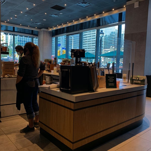 Starbucks - Byward Market-Parliament Hill - 21 tips from 1109 visitors