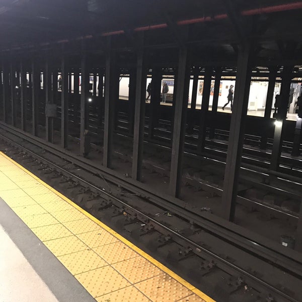 Photos at MTA Subway - 110th St (6) - East Harlem - 6 tips