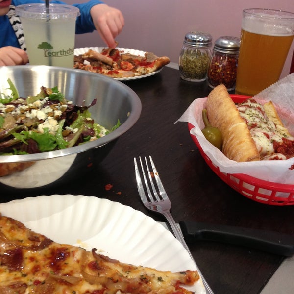 Hello Pizza - Edina, MN