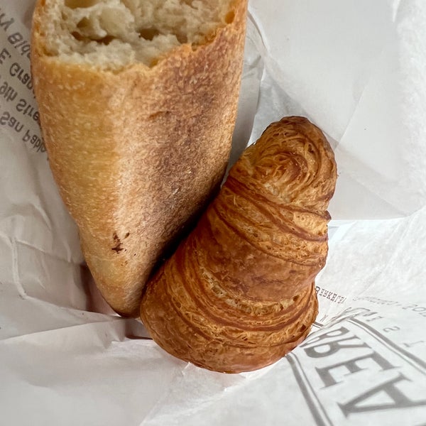 Acme Bread Company - Financial District - 50 tips from 3339 visitors