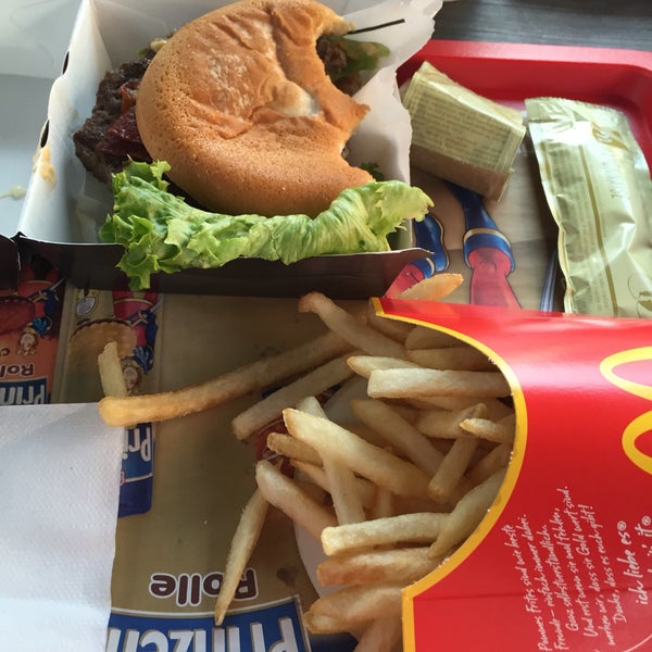 McDonald's - Fast Food Restaurant in Essen