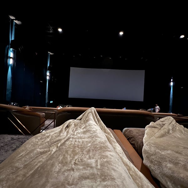 Golden Screen Cinemas (GSC) Signature - Kuala Lumpur, Kuala Lumpur