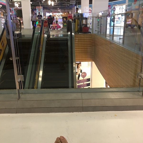 Paskal Hyper Square - Jl. Pasirkaliki No. 25-27