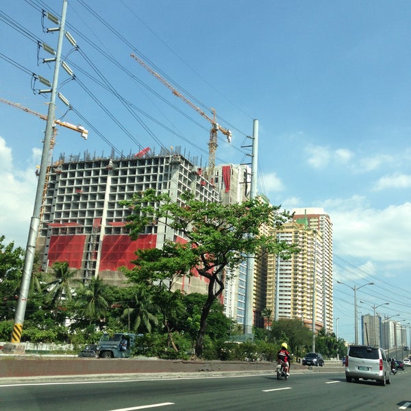 Plaza Dilao - Paco - 3 tips from 402 visitors