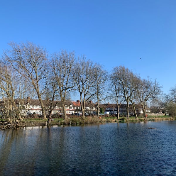 Waddon Ponds - Waddon - 2 tips from 92 visitors